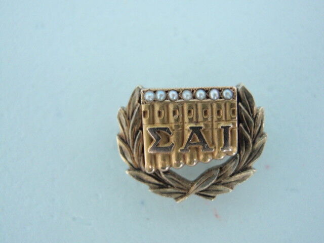 USA FRATERNITY PIN EPSILON ALFA IOTA. MADE IN GOLD. NAMED AND DATED. 9 ...